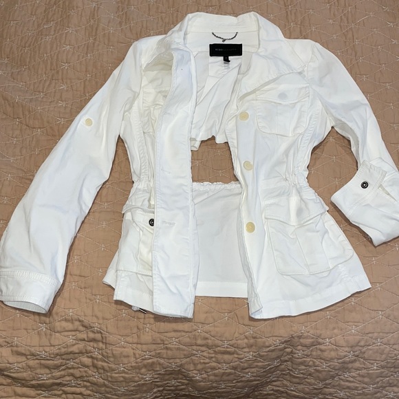 BCBG | Jackets & Coats | Like New Get It Before Its Gone Bcbg Jacket ...